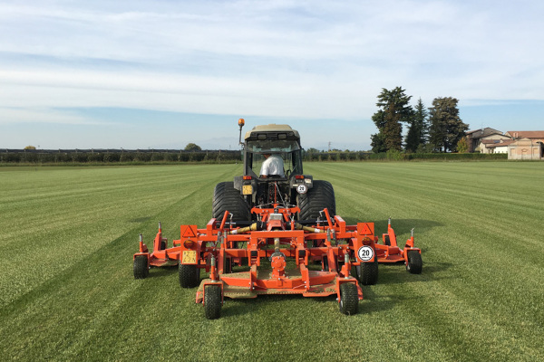 Befco Grooming Mowers » Berchtold Equipment Co., California