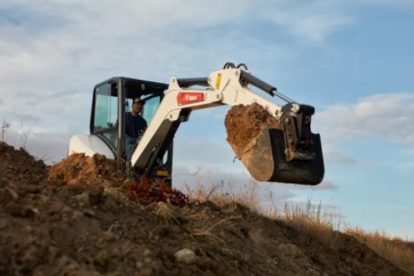 Bobcat E32 (Long-Arm) » Berchtold Equipment Co., California