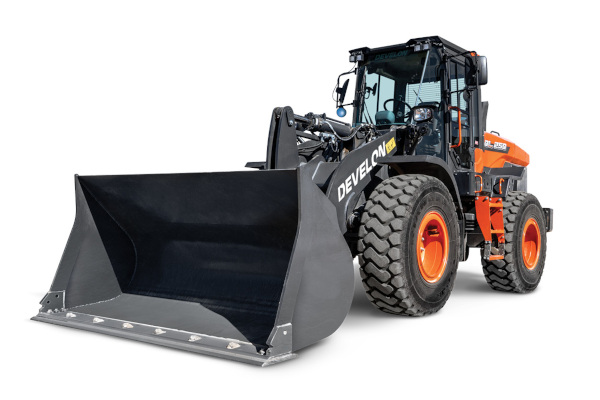 DEVELON DL250-7 » Berchtold Equipment Co., California